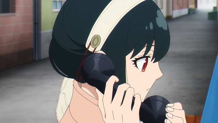 Spy X Family P2 - 2 [Disarm the Time Bomb] - Star Crossed Anime